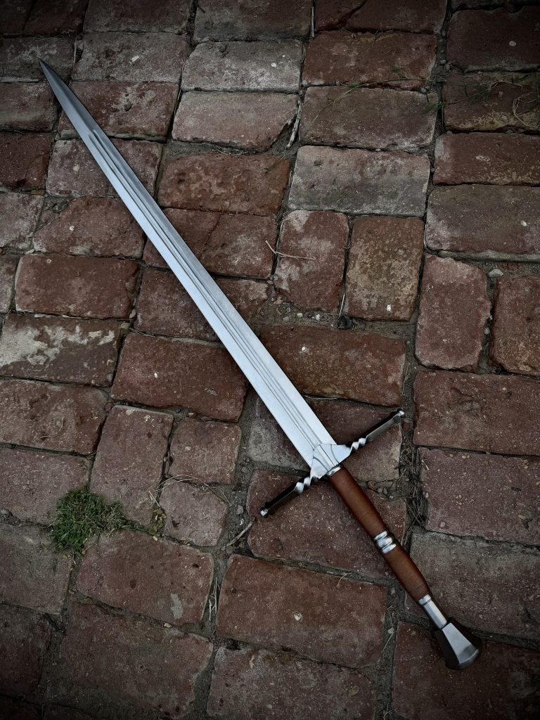 The Witcher “Geralt’s Sword” – Coldclaw_blades